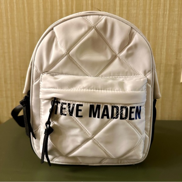 Steve Madden | Bags | Nwot New Steve Madden White Mini Quilted Backpack ...